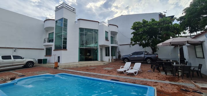 Casaquinta Con Piscina - Villeta