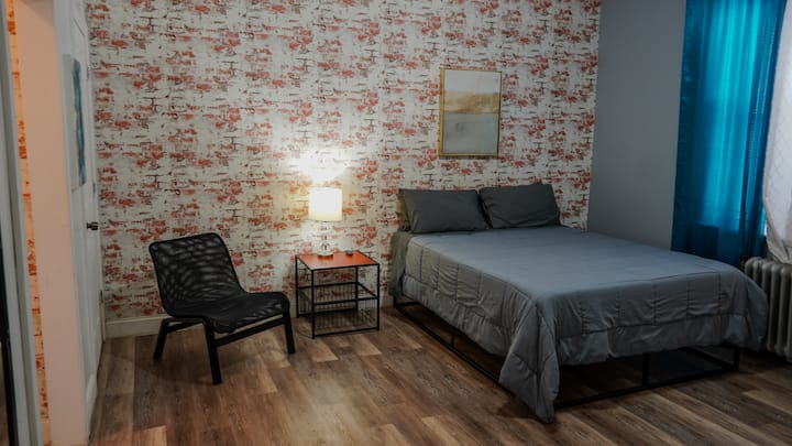 Studio Suite • 14‑min Bus To Manhattan - Manhattan, NY