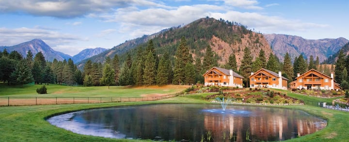 Independence Day: 2br Condo W/ Pool & Hot Tubs - Leavenworth, WA