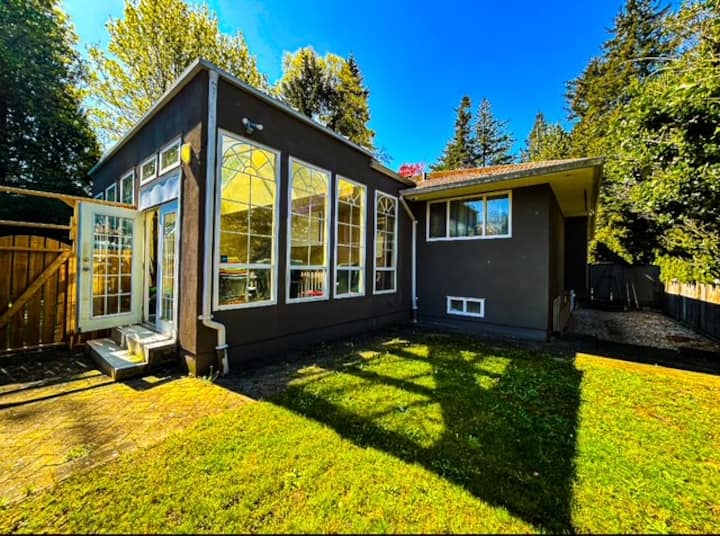 Large 3 Bedroom 3 Bathroom Suite In Vancouver - Vancouver