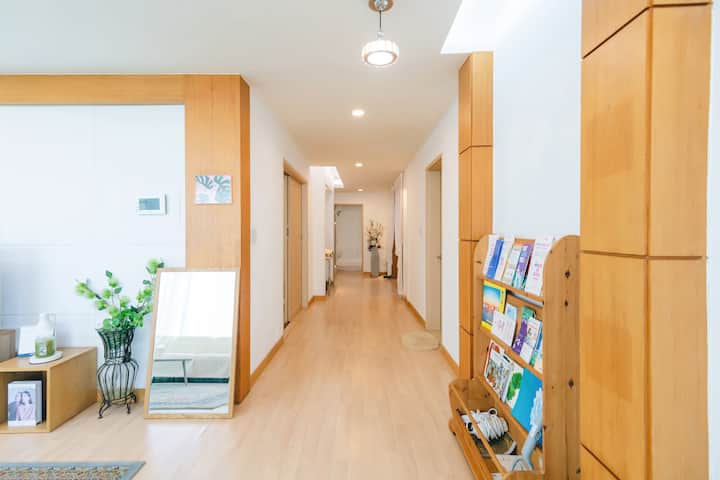 70평, 독채, 펜트하우스, 연박할인, 합법숙소, 개인 파티오, 킹침대 6개, 최고의 후기 - Busan