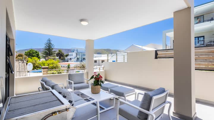 Two Bed Pool Terrace Superior 107 -