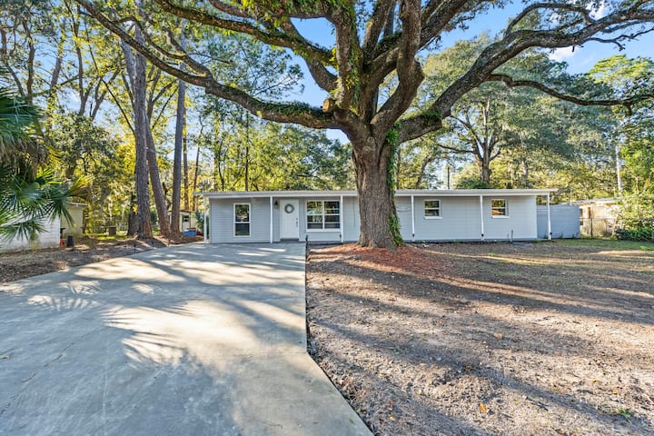 B A Blessing Home Away From Home - Gainesville, FL