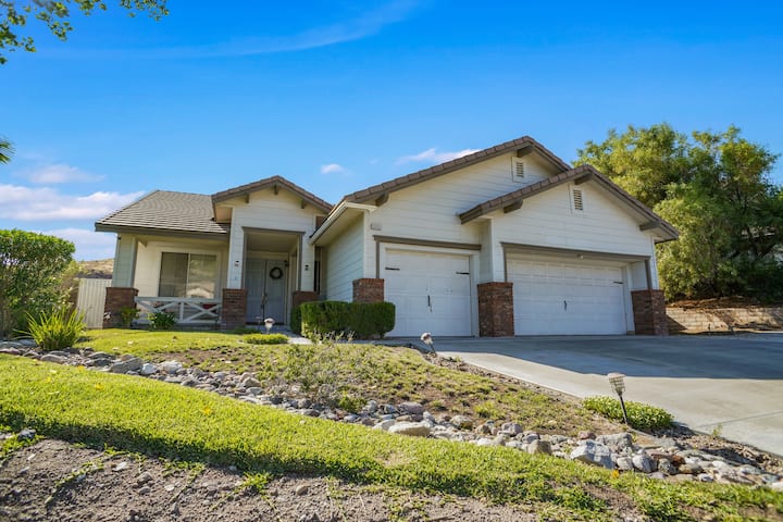 Family-friendly Home In Upscale Neighborhood - 샌타클라리타