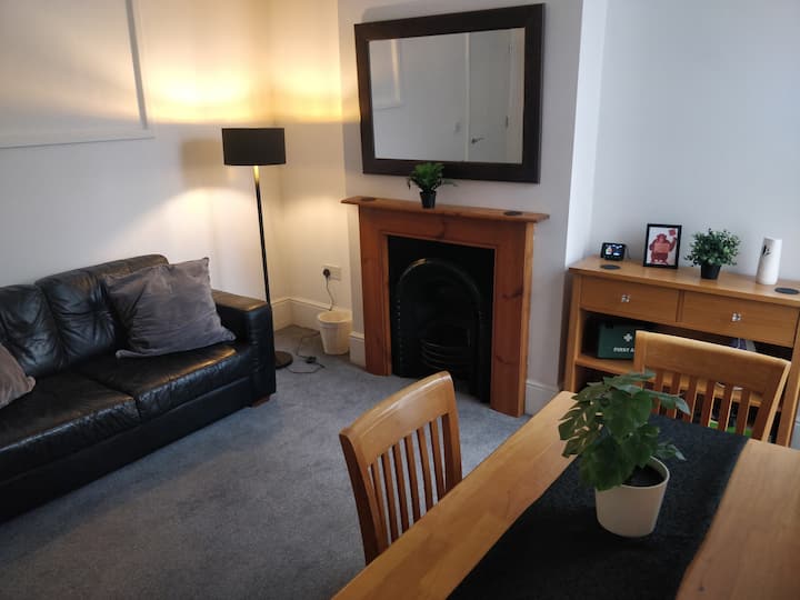 Ground Floor Room With King-size Bed - Portsmouth