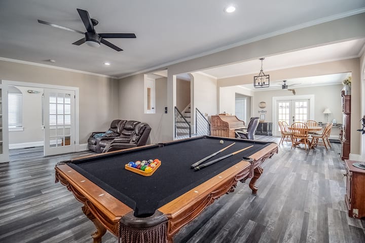 Historic Family-owned Hideaway - Haines City, FL
