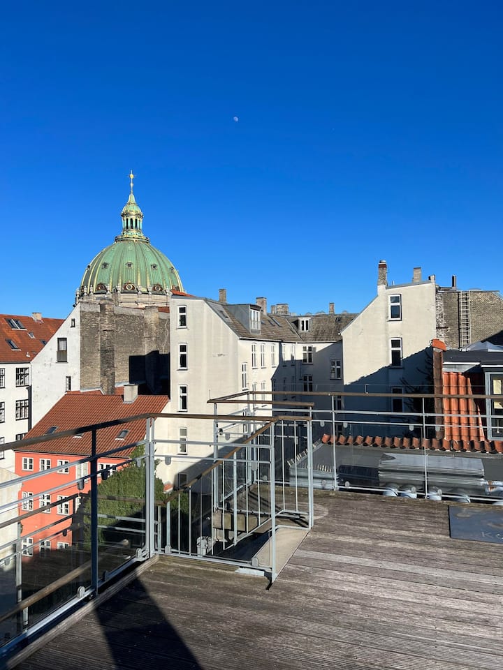 City Center 1br, Rooftop Views - Copenhagen