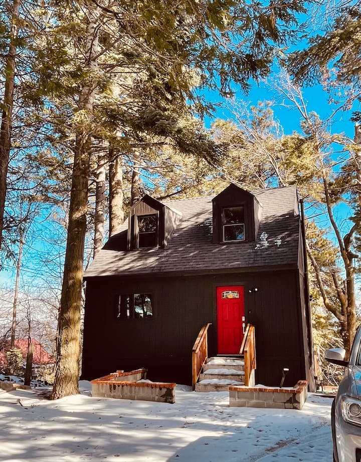 Quiet Cabin W/heater, Aircon, Firepit, Bbq - San Bernardino, CA