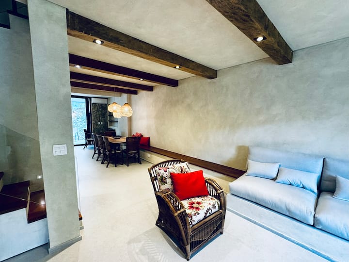 Casa Nova Juquehy Cond. Fechado - São Sebastião