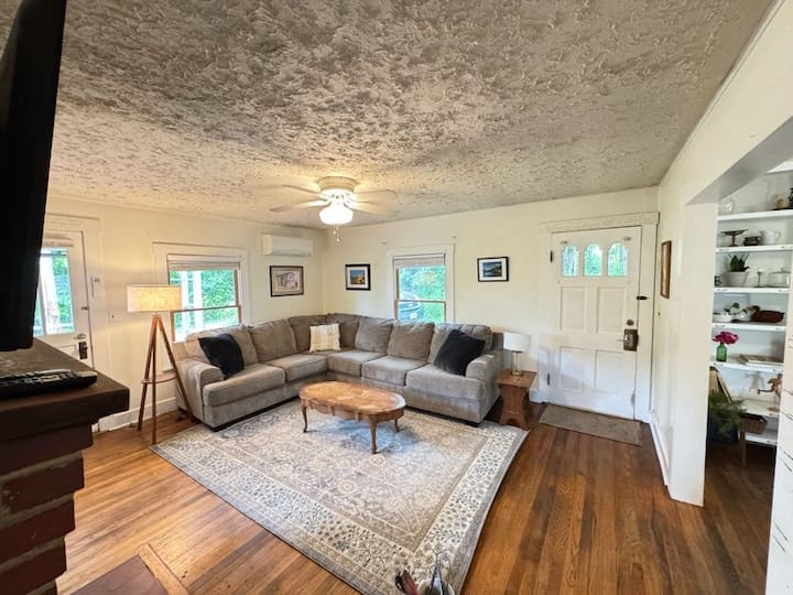 The House On A Hill - Blacksburg, VA