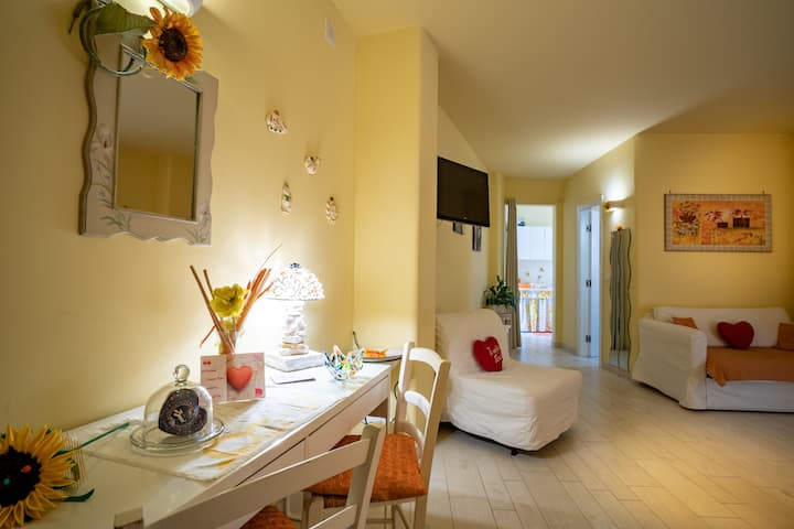 Petali Rosa: Girasole - Polignano a Mare