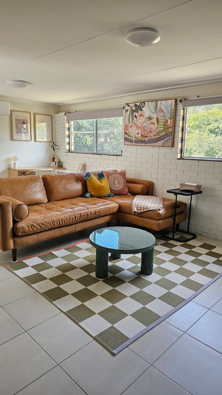 Modern  Studio - Your Home Away From Home - Brisbane