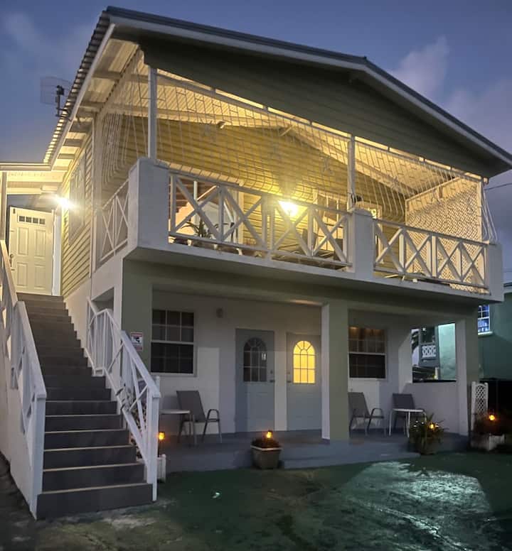 Home On The Hill - Ac, Near Beaches & Airport - Barbados