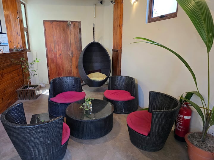 Budget Family Stay With Seaview In Gulhi - 2 Br - Maldivas