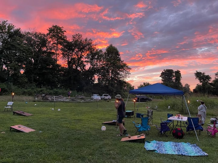 Outdoor Event Space: Entire 5 Acre Field - Louisville, KY