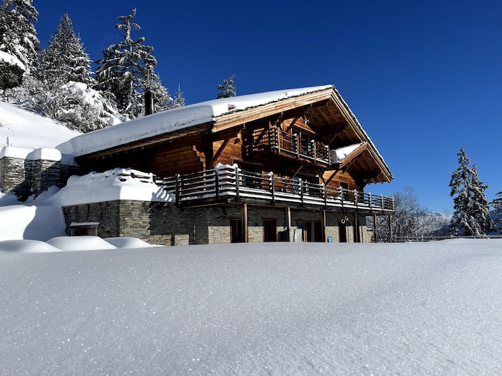 Beautiful Chalet In Crans-montana With Unique View - Lenk