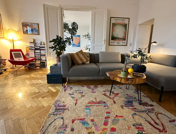 Large, Bright And Central Apartment With A View - Vienna