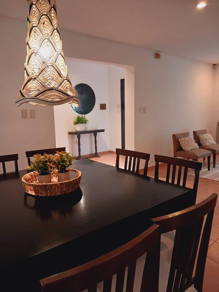 Alojamiento Entero Casa 4d , Yerba Buena - Tafí Viejo