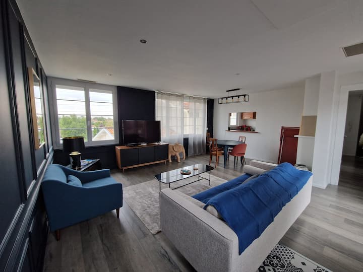 Superbe Appartement Avec Terrasse - Libourne