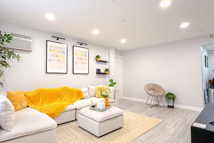 10 Min Metlife/fifa/adm + 5 Mins Walk To Nyc Bus - Edgewater, NJ
