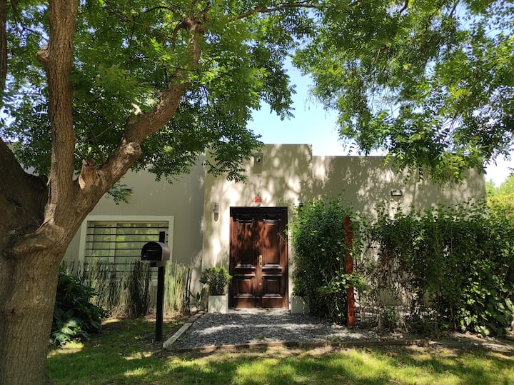 Casa P/8 · Bosque Alfar · Parque Y Parrilla - Mar del Plata