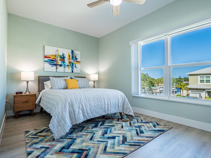 Live On The Water: Marina Escape - Satellite Beach, FL