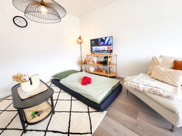 3 Room Design Apartment - Balcony-close To Highway - Ingolstadt