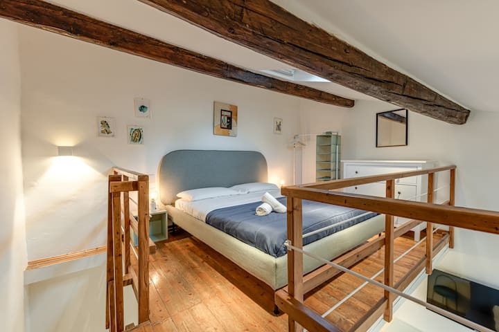 Casa Nel Vicolo - 5 Minutes From City Center - Florence