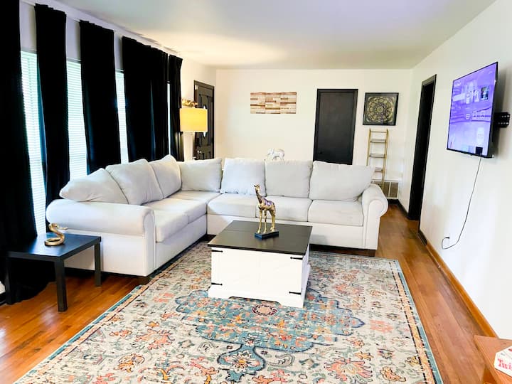 Spacious Home <6 Min To Fsu Stadium & < 13min Famu - Tallahassee, FL