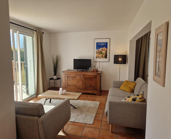 Villa T3 Indépendante - Piscine - L'Isle-sur-la-Sorgue