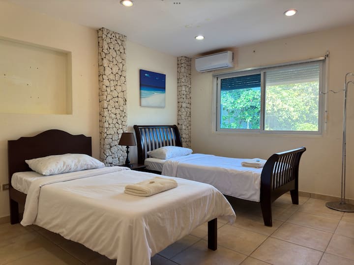 Superior Room 4 | Sunset Beach Moalboal - Moalboal