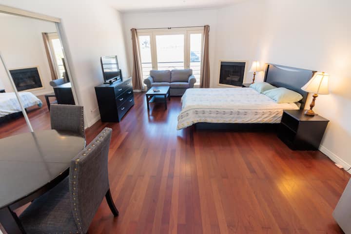 308 Exec Apartment W/ View Nr Ucla On Westwood Bl - Beverly Hills, CA