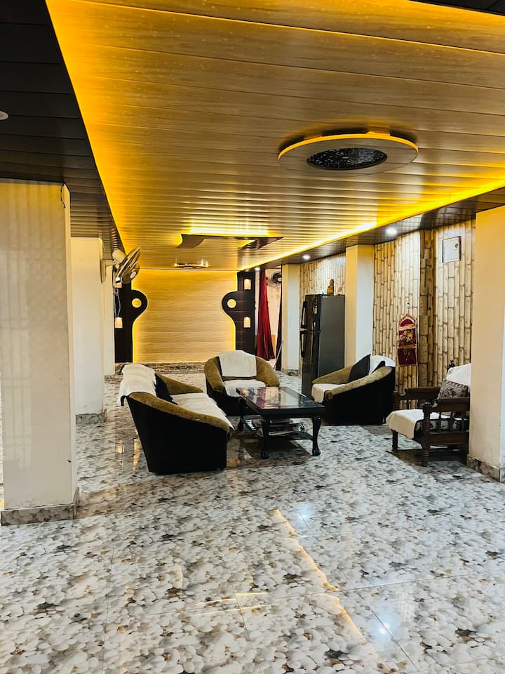 Krishna Villa - Varanasi