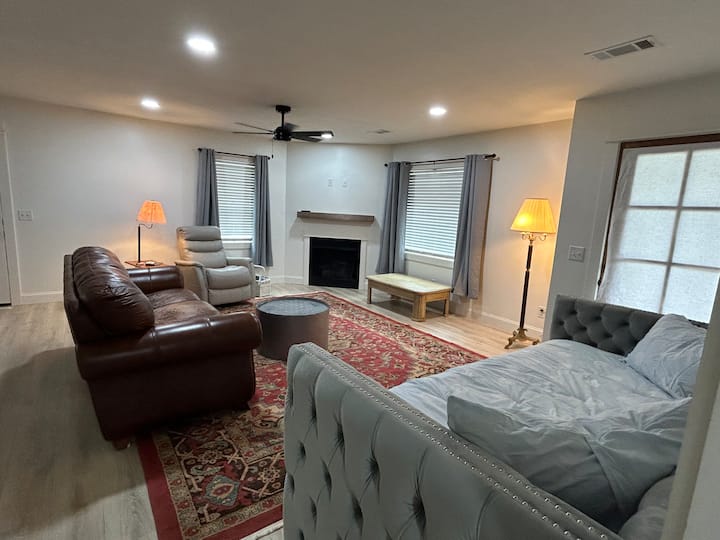 Classic Country Charm - New Albany, MS