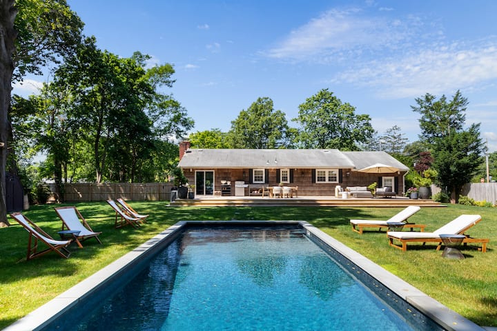 Dream Beach Home W/ Heated Saltwater Pool: 2bd/2bt - Fire Island, NY