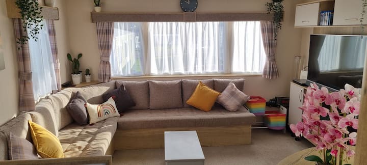 Vix Ventures Autism Family & Dog Friendly Caravan - Weymouth