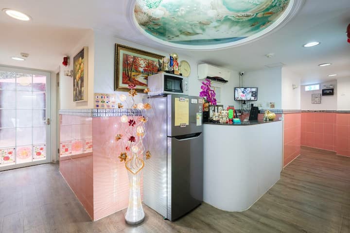 [7] Double Room In Kowloon - Hong Kong
