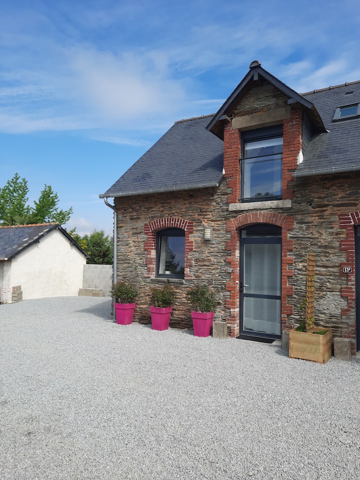 * La Glycine *
Maison T2
À La Ville Au Calme. - Ploërmel