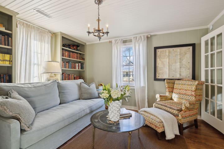 Cozy Coda Cottage - Steps To Leiper's Fork Village - Fairview, TN