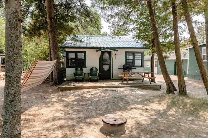 Private Beach Access - Cottage 9 - Sauble Beach
