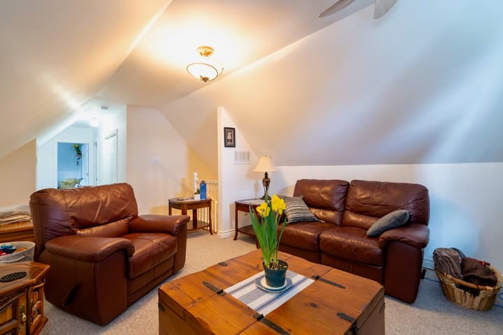 Beautiful Lakefront Boutique Inn - Rm #2 - Innisfil