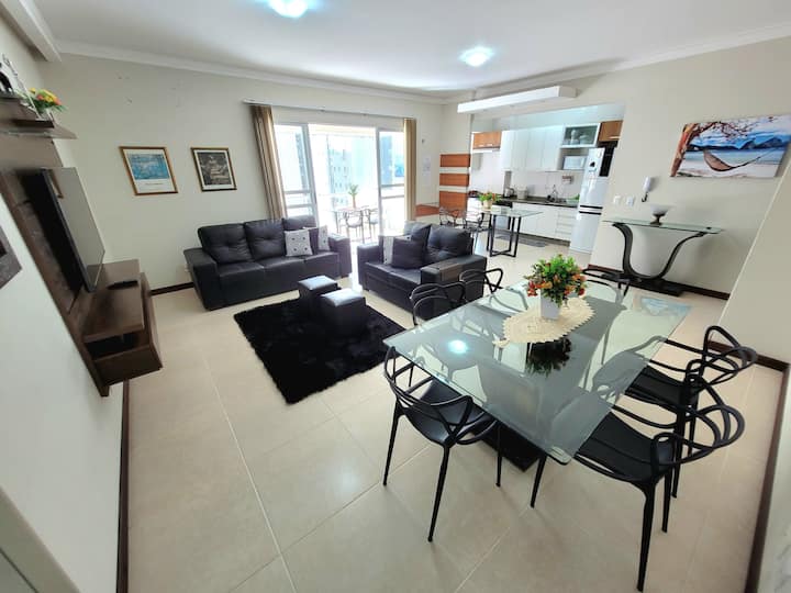 3 Suítes Amplas, 4 Vagas, Vista Mar, 2min Da Praia - Itapema