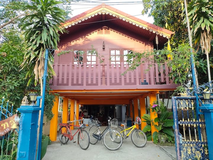 Chambre Familiale Au Style Européen - Ubon Ratchathani