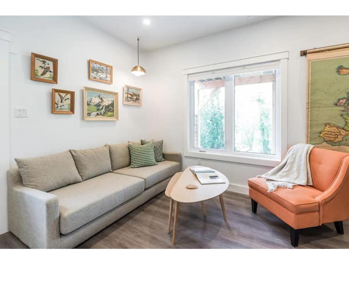 The On Suite -  Private Getaway In Bobcaygeon - Kawartha Lakes