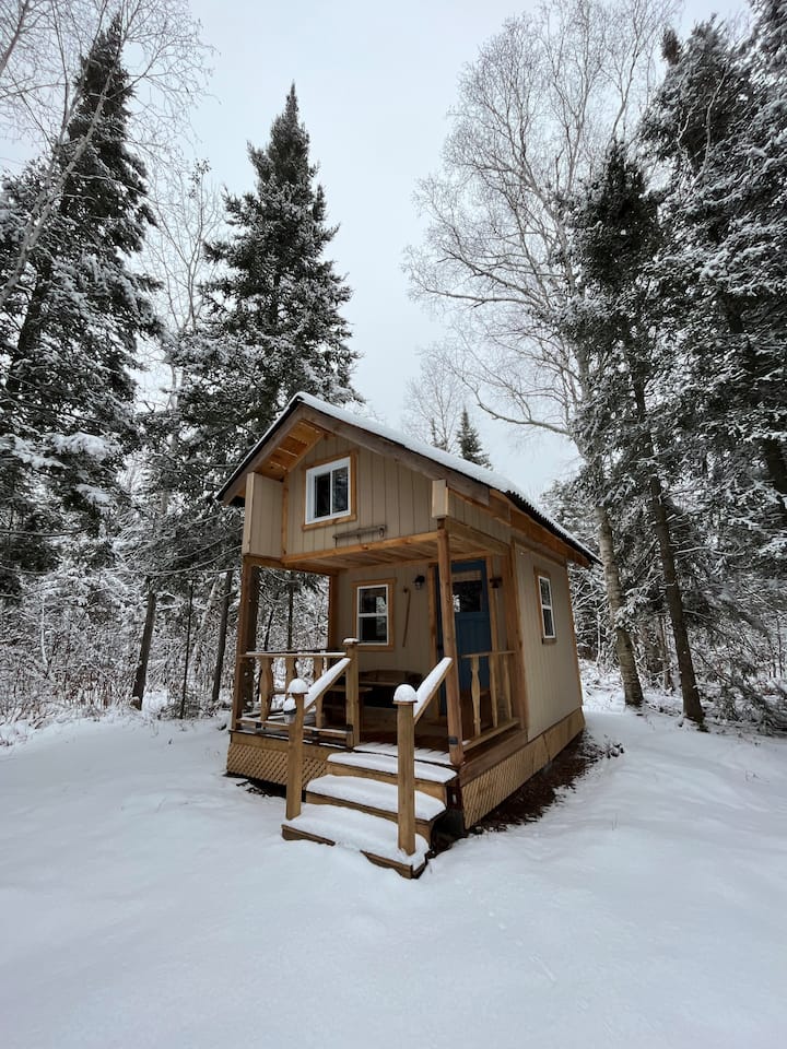 The Nest Off Grid Cabin At Camp Blaze Retreat - Ontario