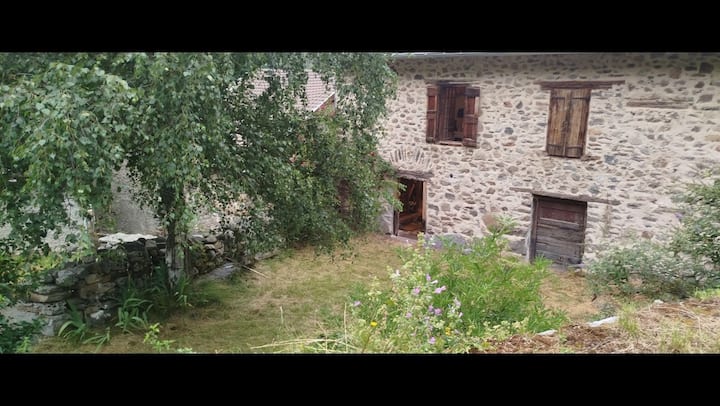 Grange Ancienne, Non Rénovée - Ax-les-Thermes