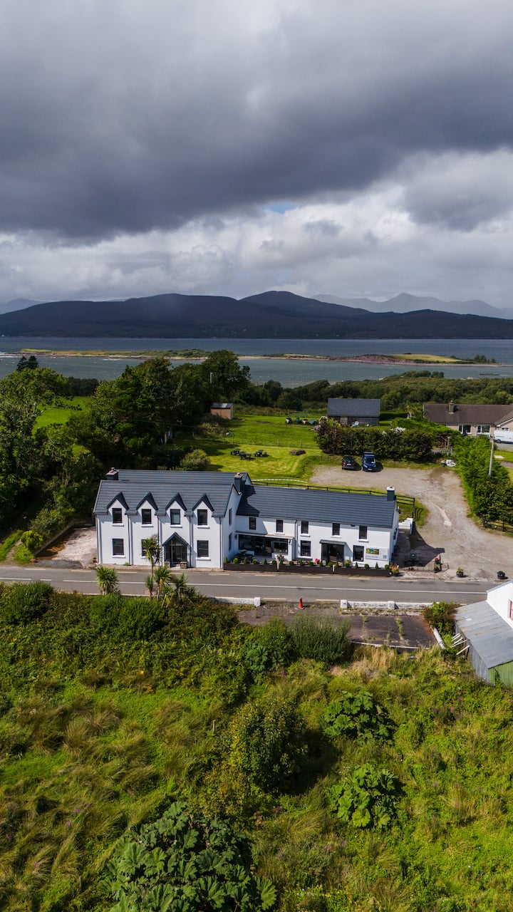 Lake House & Pub Kerry – Large Groups Bookings - Kenmare