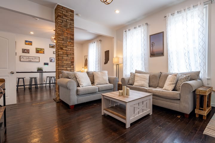 Union Farmhouse | Dwtn Indy Getaway - Indianapolis