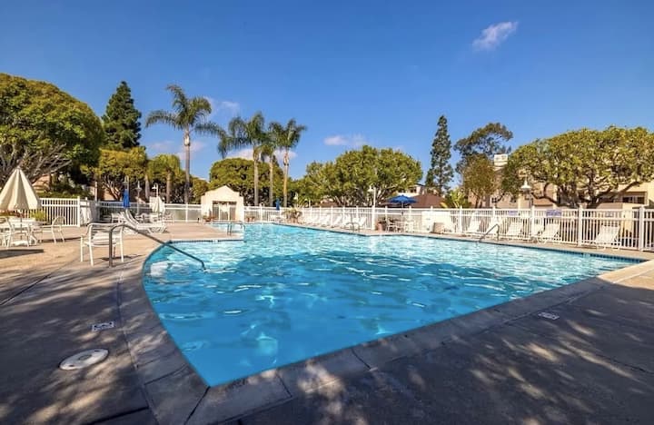 2br/2bt Close To Everything San Diego - San Diego, CA