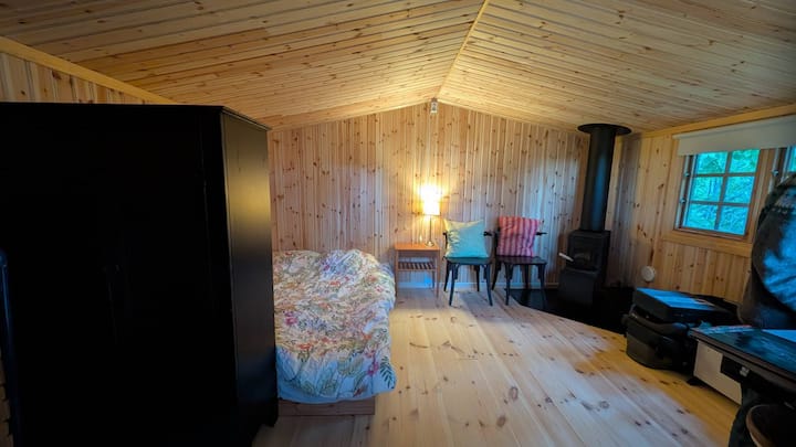Simple Overnight On Idyllic Lake - Forshaga